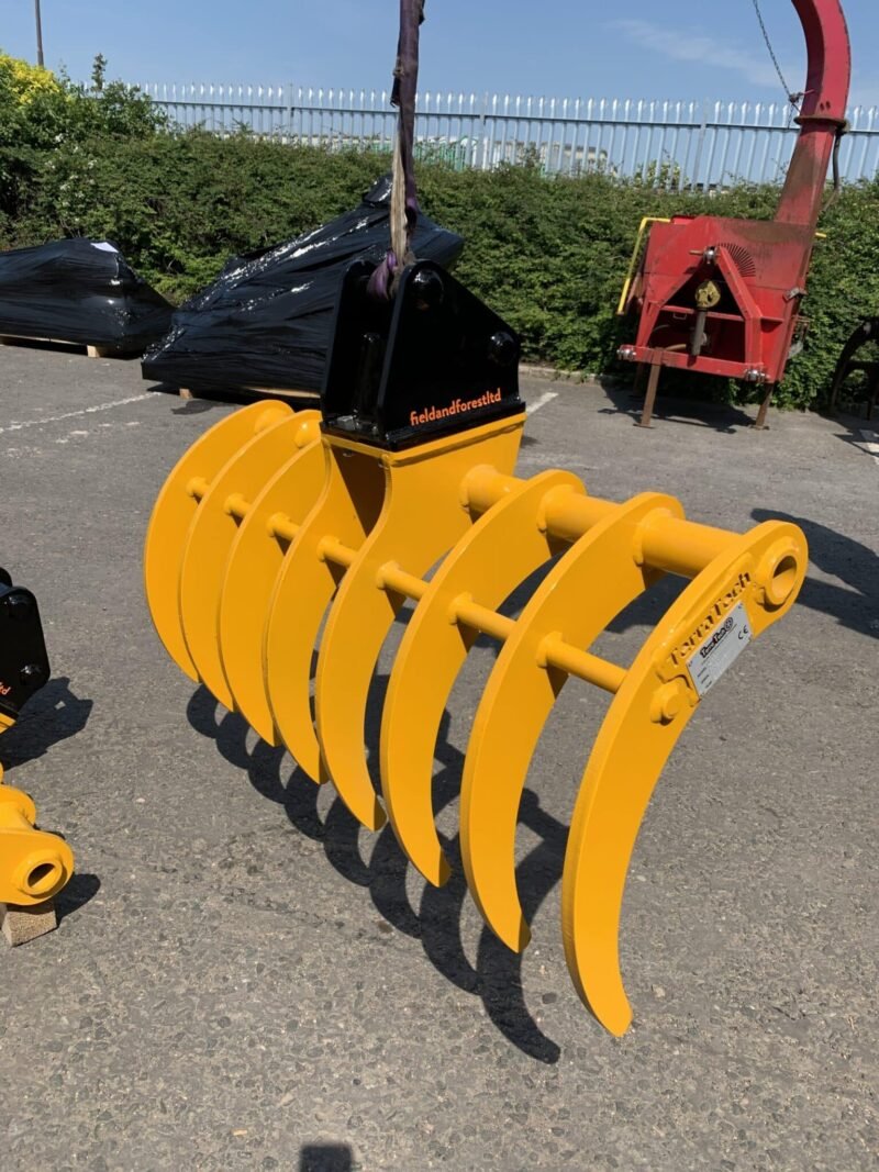 Land Rakes by Terratech | Forestry Attachments | Field & Forest Machinery