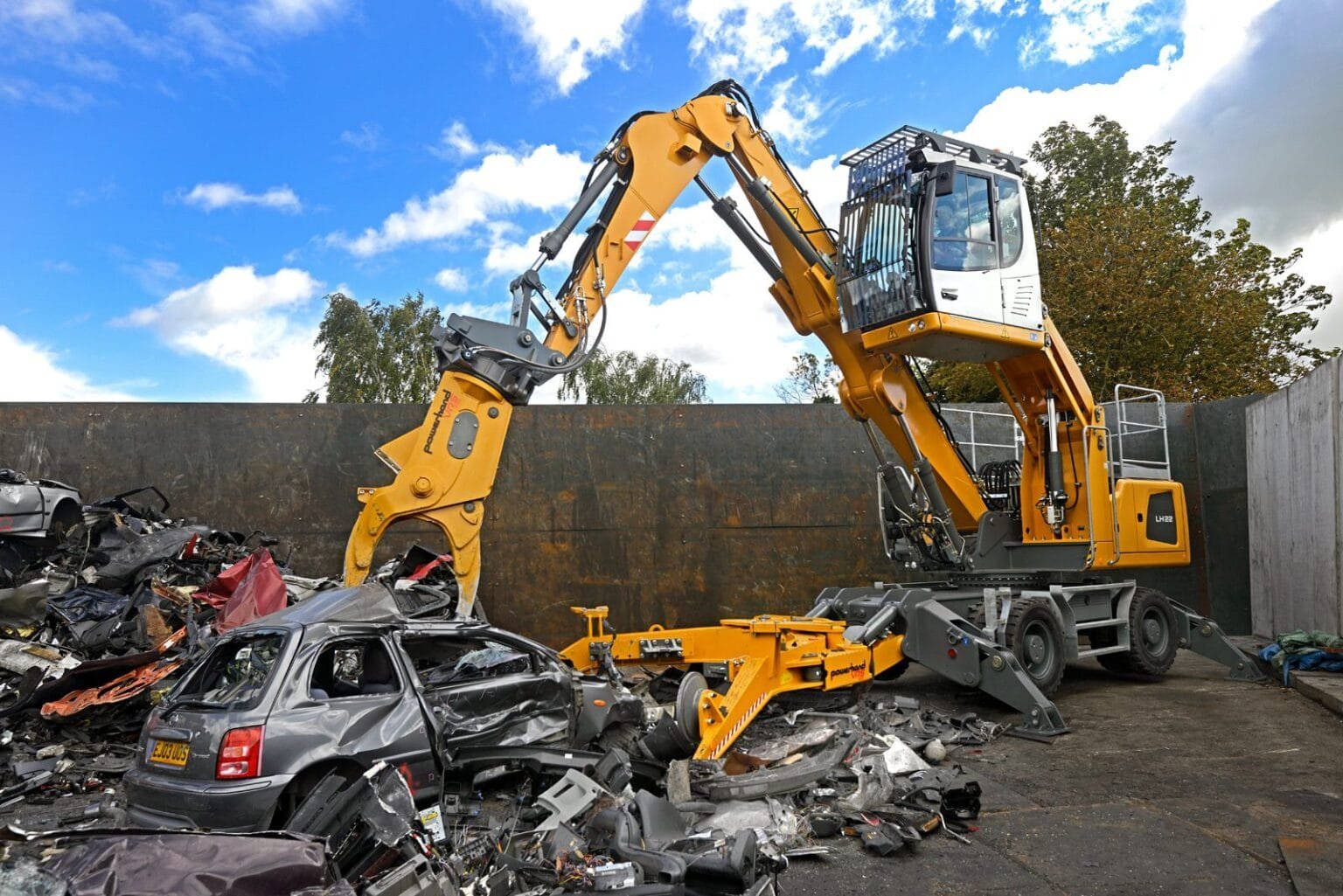 Vehicle Dismantling – Field & Forest Machinery