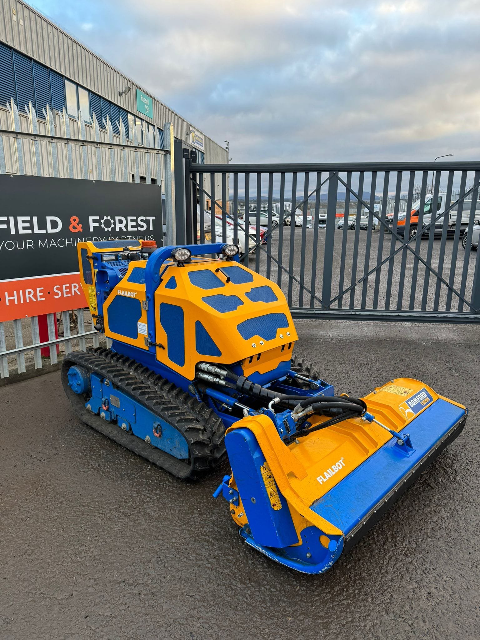 Used – Field and Forest Ltd